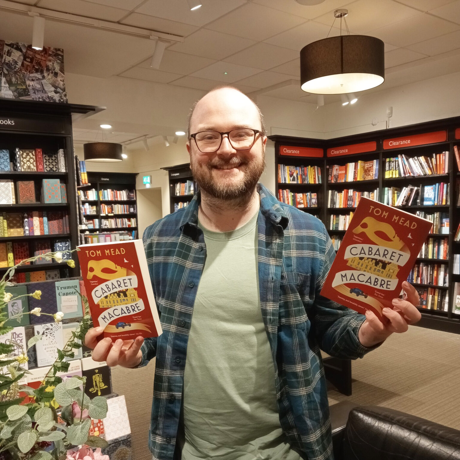 Cabaret Macabre – Tom Mead Author